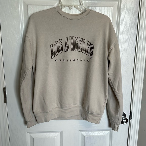 Bella Canvas | Sweaters | Graphic Sweatshirt Light Cream Los Angeles ...